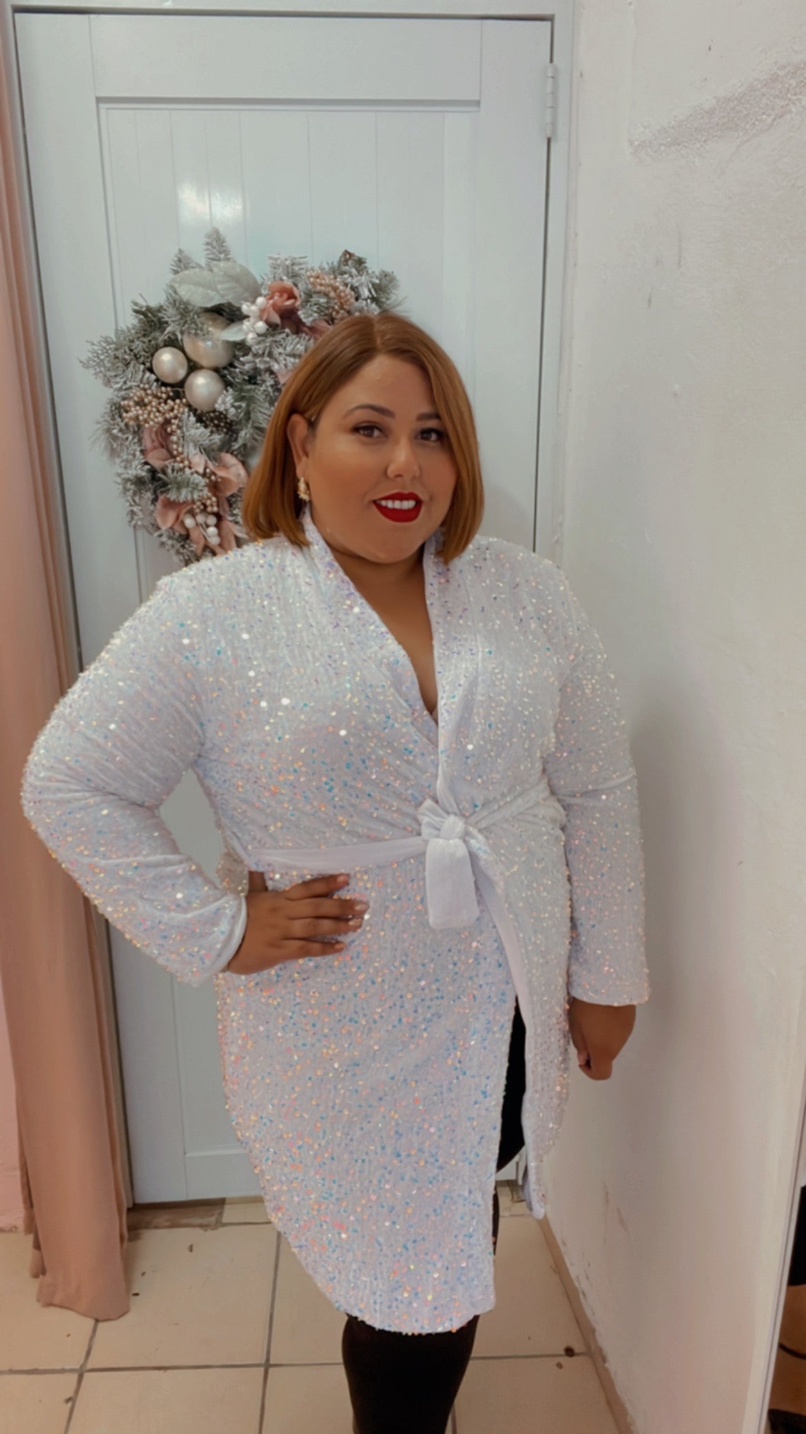 Bride Sequins Robe – Glam Boutique Carmen Acevedo